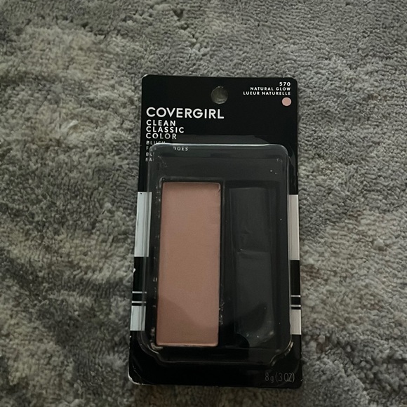 COVERGIRL | Makeup | Nwt Covergirl Clean Classic Blush 57 Natural Glow ...